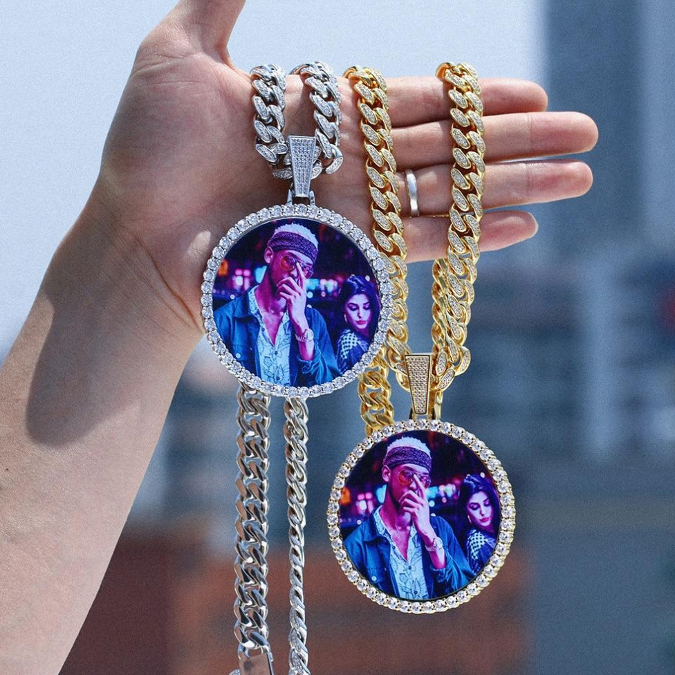 Different Drips: Gold Chain | Custom Chain & Pendant | Diamond Jewelry ...